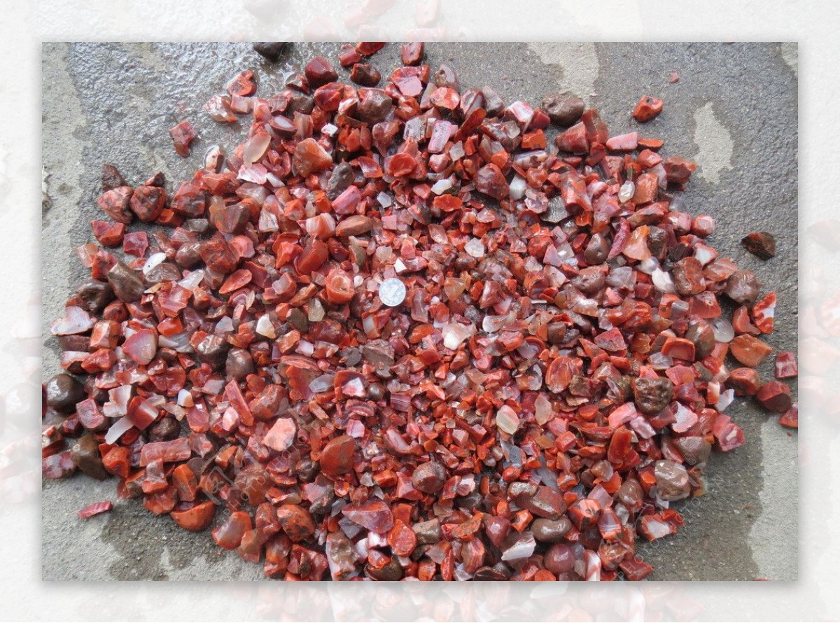 四川那红色的石头堆图片素材-编号09220162-图行天下